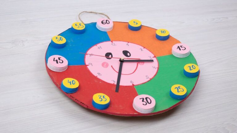 Reloj De Pared Eco-Friendly: Hecho Con Material Reciclable